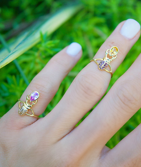 Daniela Villegas – TinyGods